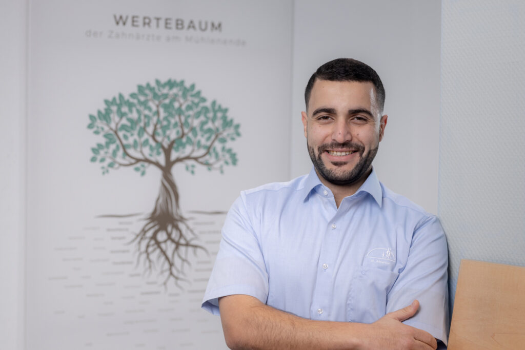 Matar Abuzour | Zahnärzte am Mühlenende